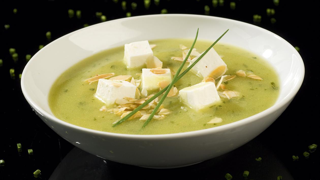 Soupe de Cresson à la Féta et Amandes grillées – Recette | Unilever ...