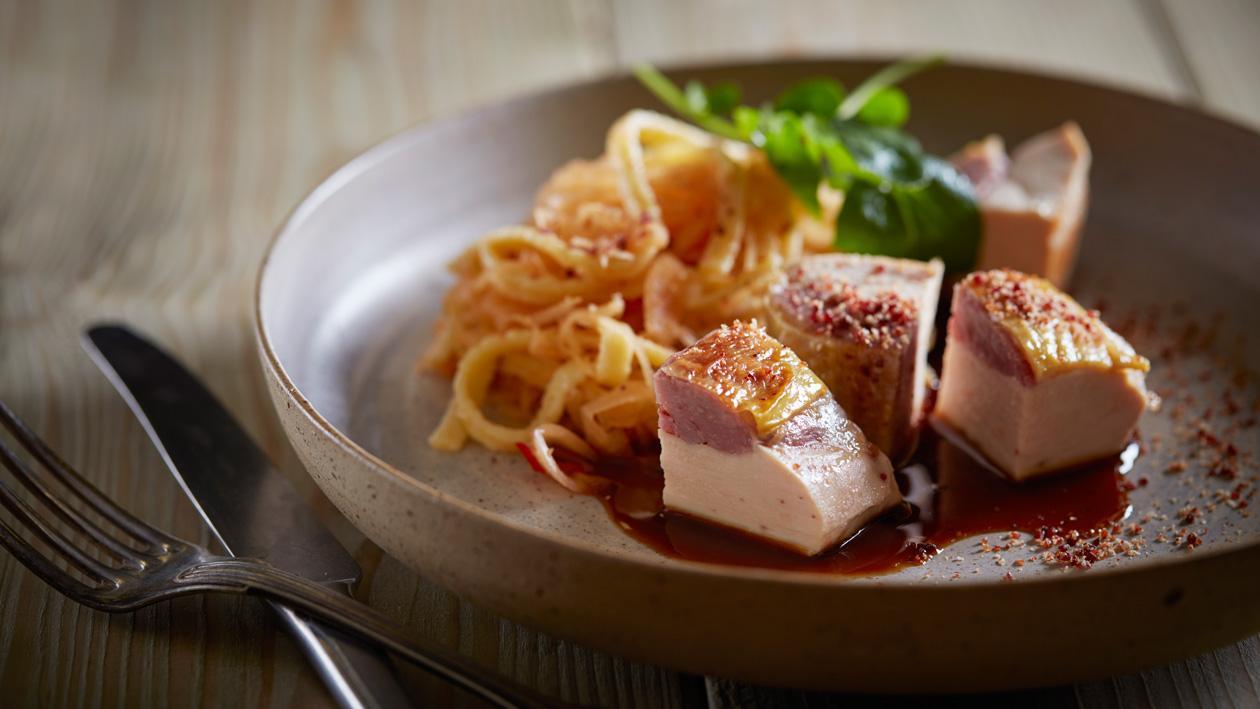 Maiskip met spatzli en zuurkool | Unilever Food Solutions